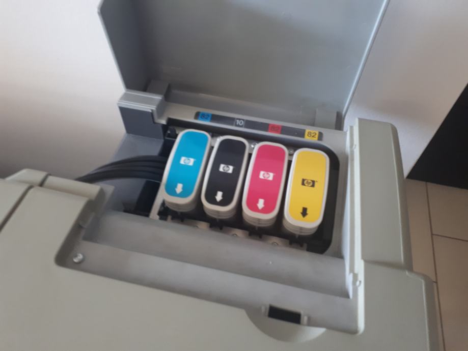 Ploter HP Designjet 500 Plus - potpuno ispravan