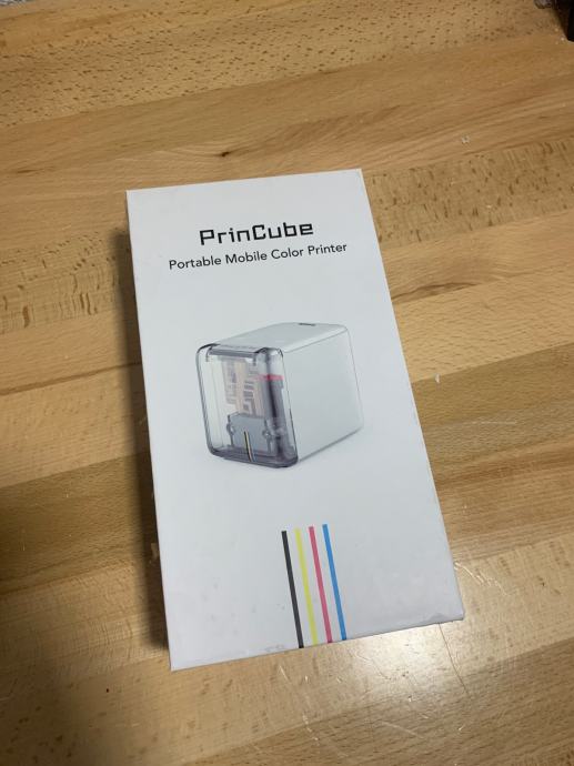 PrinCube - mikro mobilni printer u boji