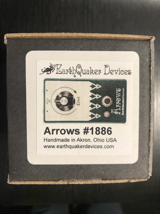 Arrows Earthquaker Devices preamp booster