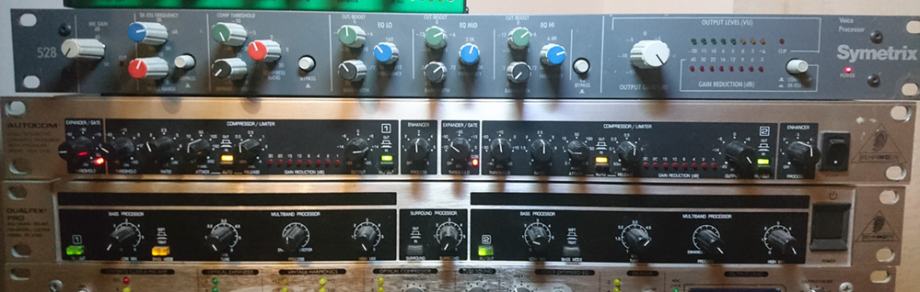 Behringer Autocom MDX-1200 2-Channel Compressor /*cijena nije fiksna