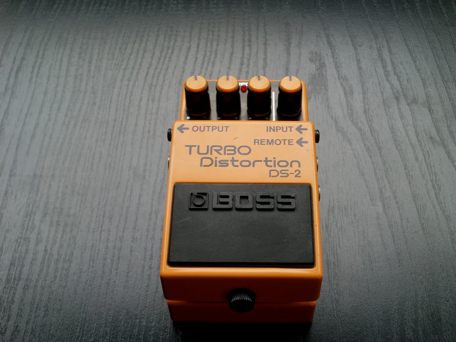 Boss DS-2