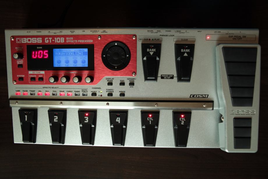 Boss GT-10B Bass Effects Processor And Preamp