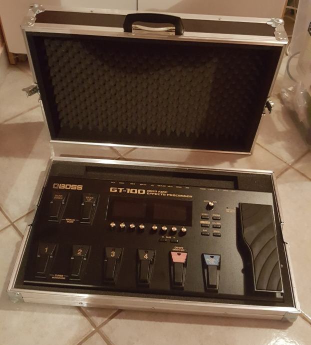 BOSS GT100 + HARD CASE