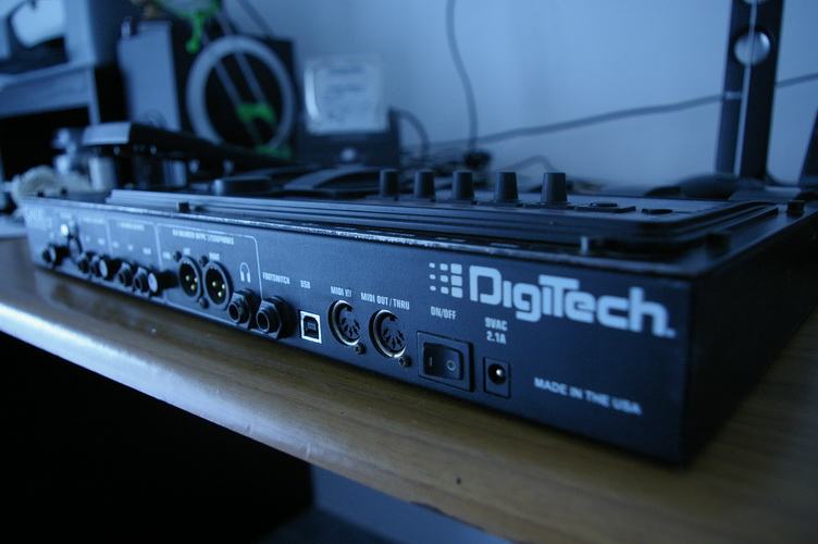 Digitech GNX3000 - hitno i povoljno!