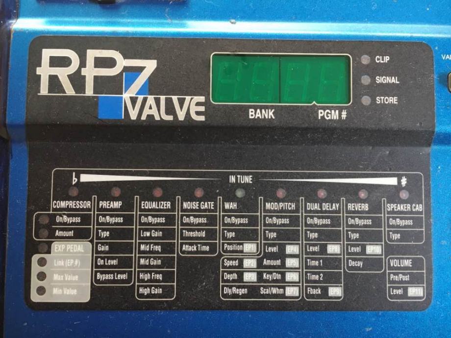 Digitech rp7 valve - vintage muktiefekt sa lampom