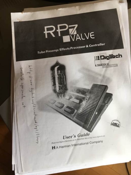 Digitech rp7 valve - vintage muktiefekt sa lampom