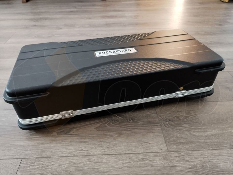 Rockboard TRES 3.2 pedalboard