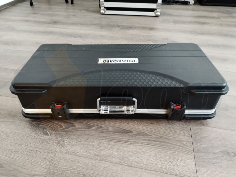 Rockboard TRES 3.2 pedalboard