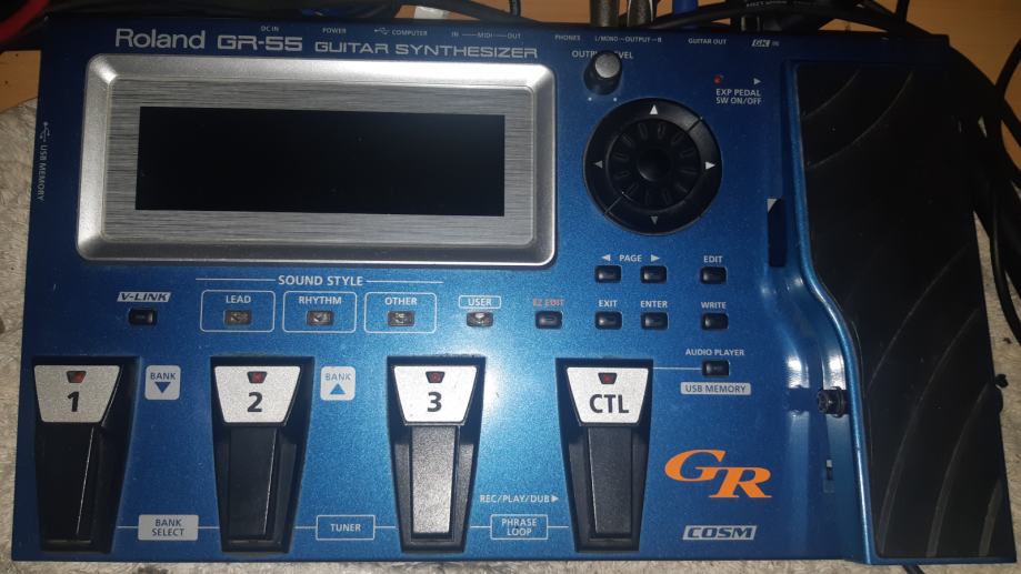 ROLAND GR55 gitarski sint i Yamaha pickup