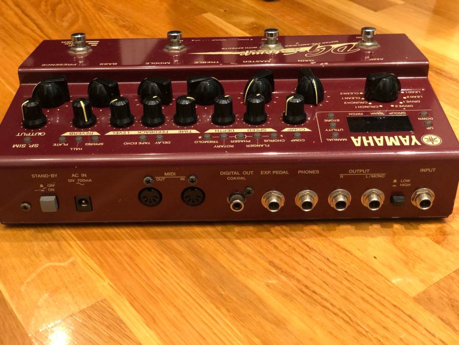 Yamaha DG Stomp