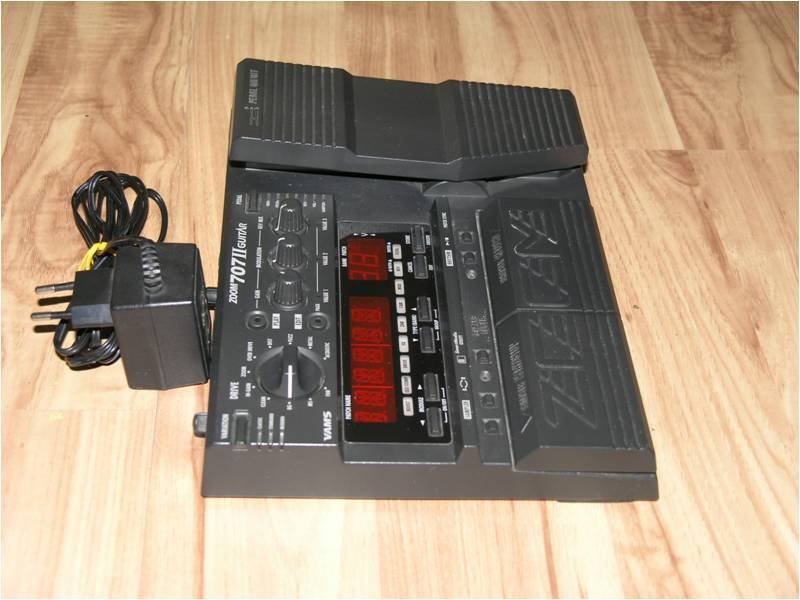 ZOOM 707 II