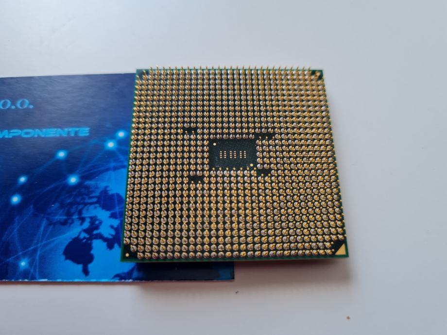 AMD A10-Series A10-6700 - AD6700OKA44HL, Socket FM2 - Račun / R1