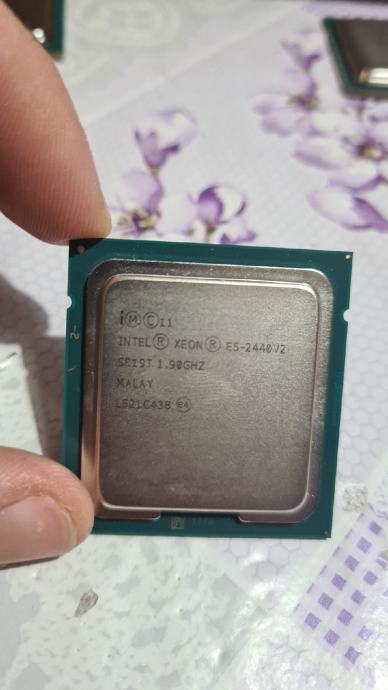 INTEL XEON E5 2440V2 SOCKET 1356