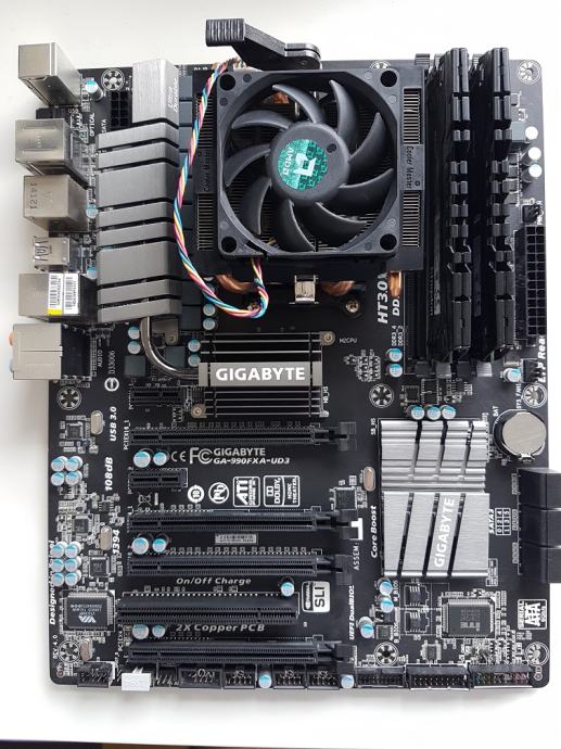 POVOLJNO: AMD FX-8350 + Gigabyte 990FXA-UD3 + Kingstone Hyper X 8GB