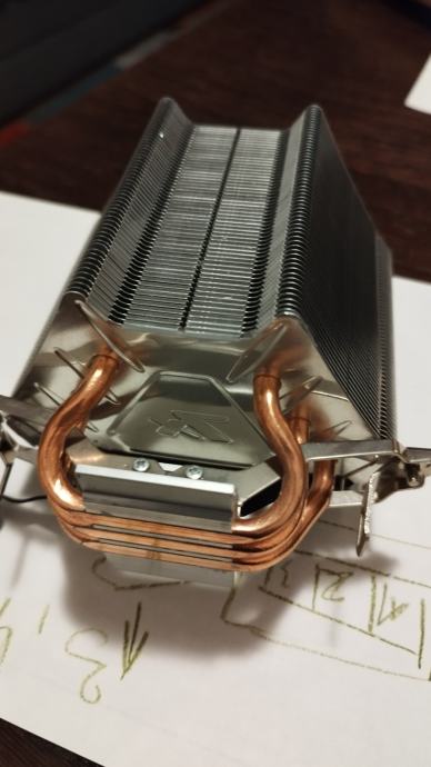 AMD FX procesor i ultra quiet CPU cooler ENPS7X LED Zalman