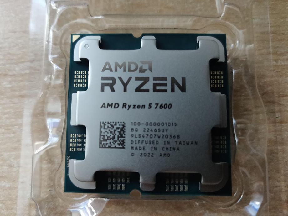 AMD Ryzen 5 7600