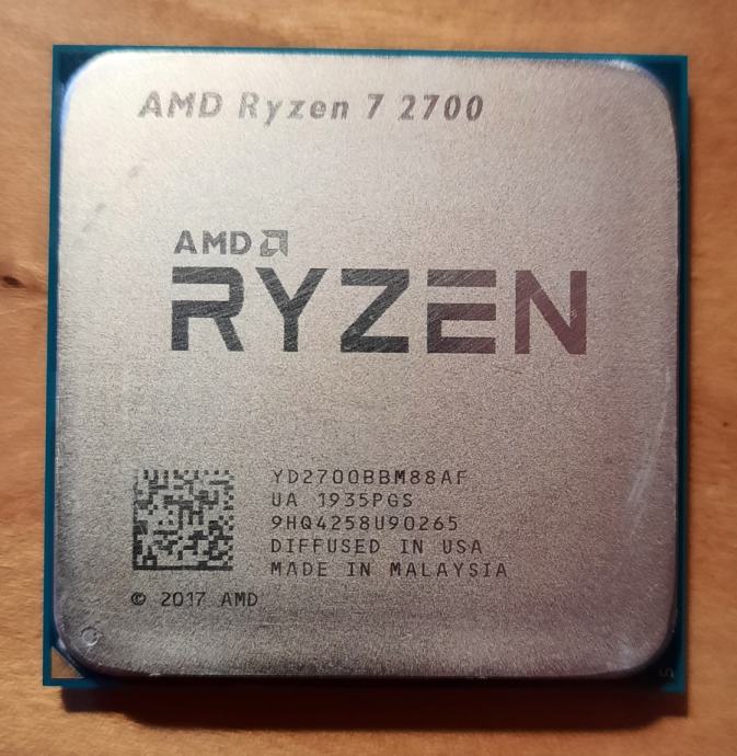 AMD Ryzen 7 2700