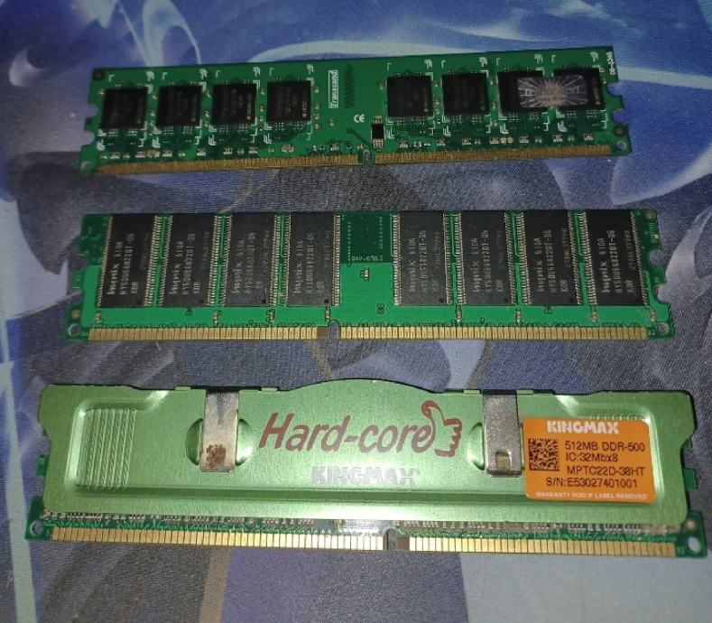 CPU i7 / GPU / MATICNE / RAM DDR2 I DDR 500