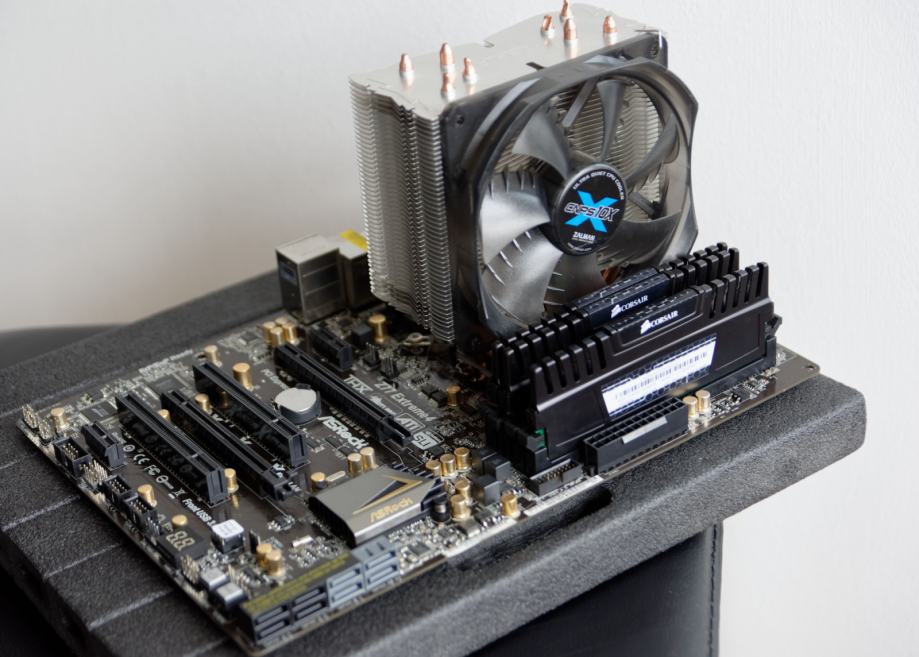 I7 3770k + ASRock Z77 Extreme4 + 20GB DDR3