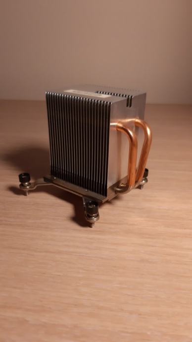 Pasivni hladnjak za CPU -- utor Intel LGA775 -- HP