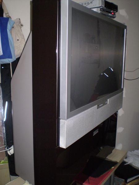 Thomson scenium tv projektor 110cm HITNO!!!