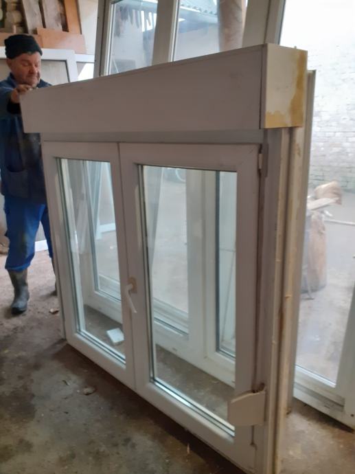 PVC bijeli prozor