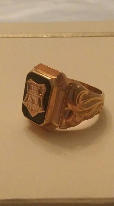 Prsten muski, pecatnjak