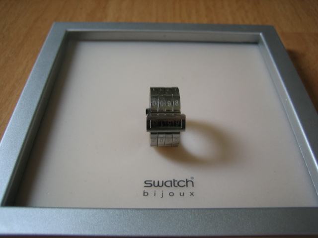 prsten Swatch / bijoux secret code
