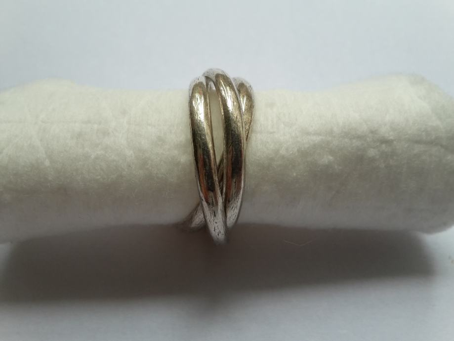 Srebrni prsten Ruska burma vel.9