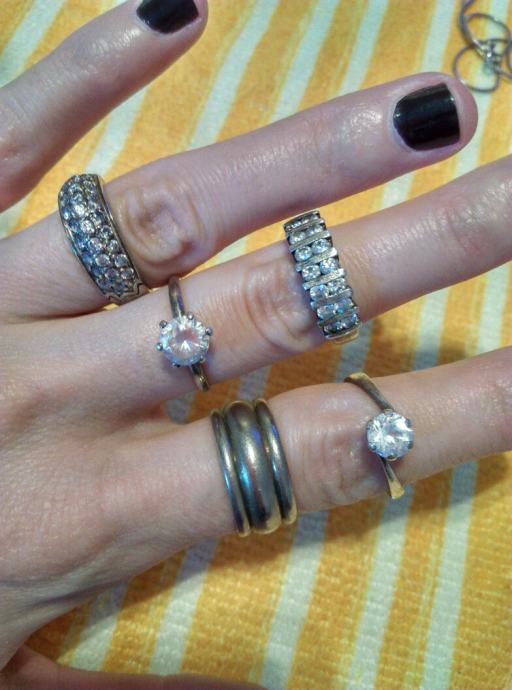 Srebrno prstenje veličina 8 otp