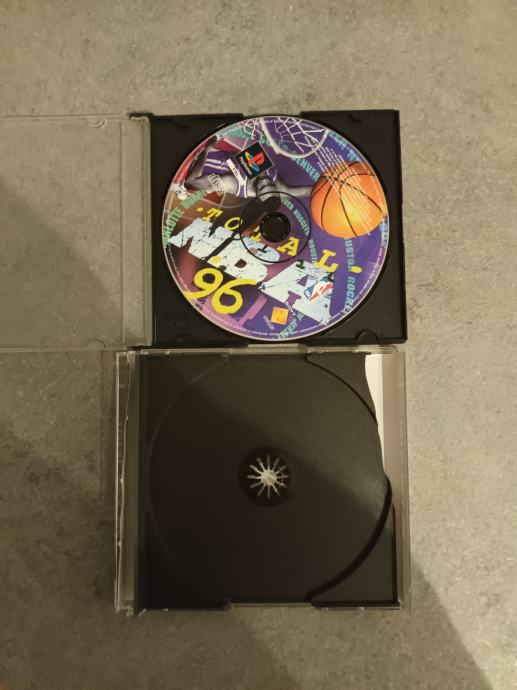 PS1 - TOTAL NBA 96 ORGINAL IGRA