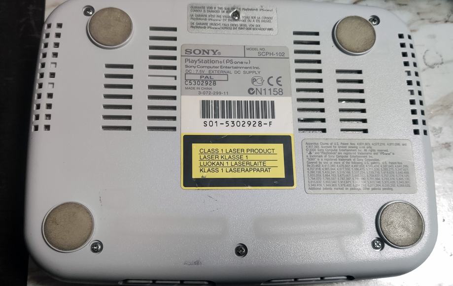 Sony Playstation ONE PS1 PSX konzola + igre + dodaci SCPH-102