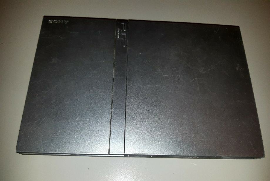 Playstation 2, PS2 konzola