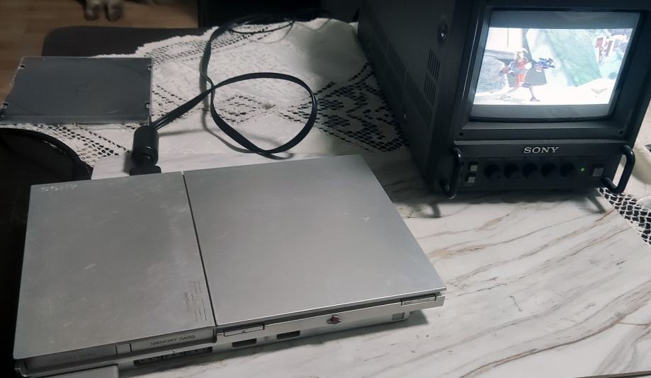 Sony Playstation 2 slim PS2 PSX2 konzola SCPH-90004 srebrna silver