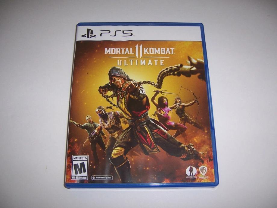 PlayStation 5 PS5 Blu-ray Disc Edition, 2 Controllera, 3 igrice