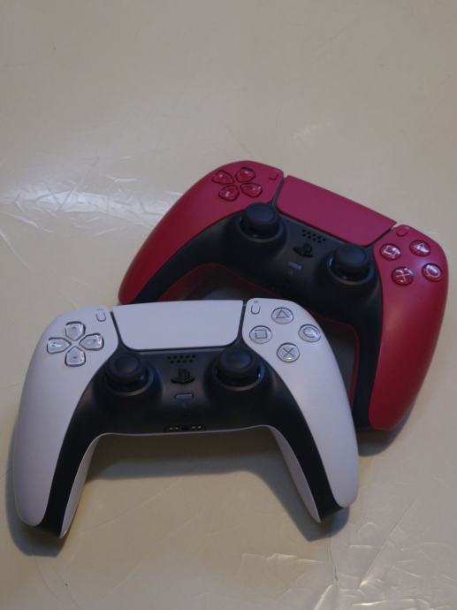 PS5 1TB slim, disk edition s 2 joysticka
