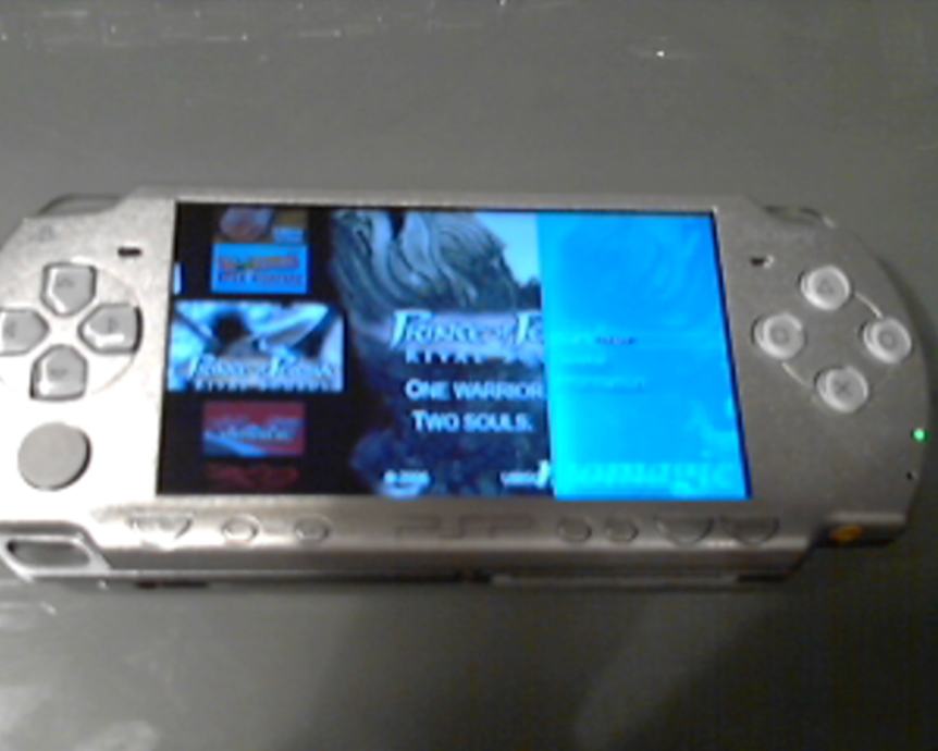 PSP Slim 2000 SIlver modificiran