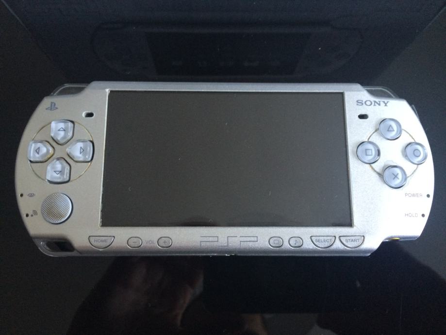 PSP Slim 2004 modificiran