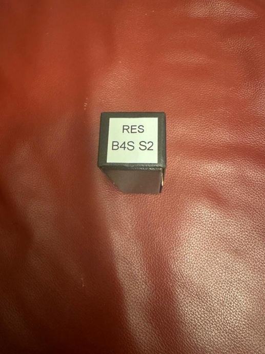 Monette B4S S2 usnik za trubu