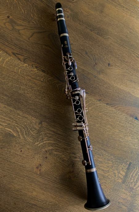 YAMAHA YCL-450 klarinet i stalak za note