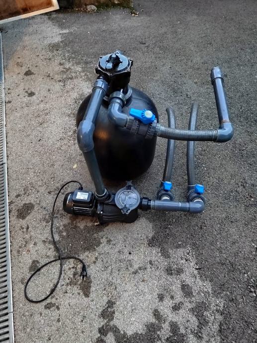 Pješčani filter i pumpa za bazen sa cijevima i ventilima