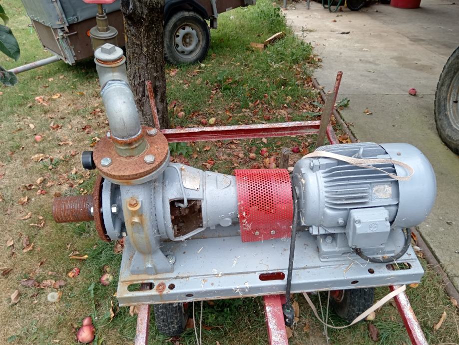 centrifugalna pumpa