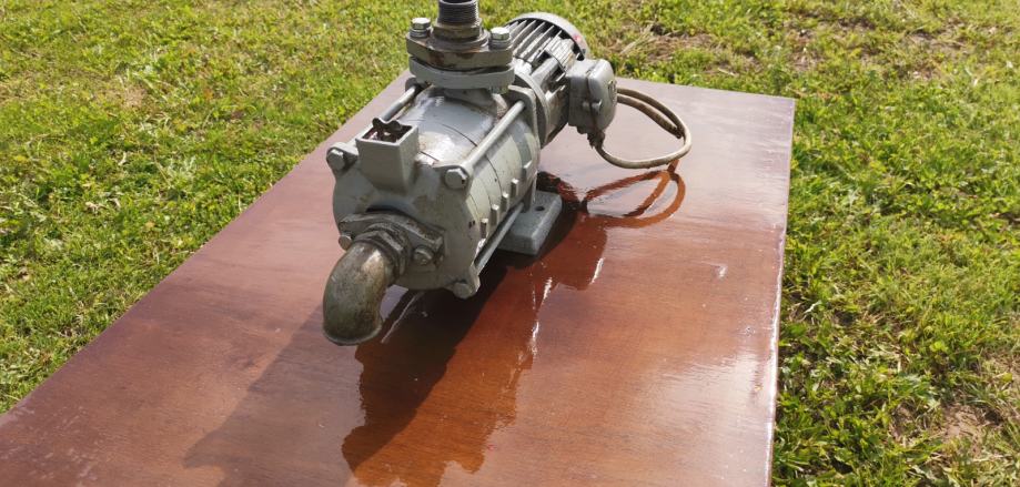 Hidrofor pumpa Elektrokovina trofazna (1,1 kW)