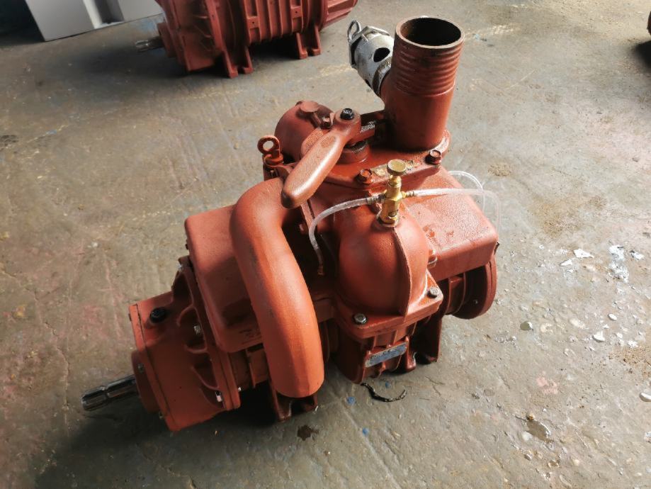 vakum pumpa za cisternu MEC 8000