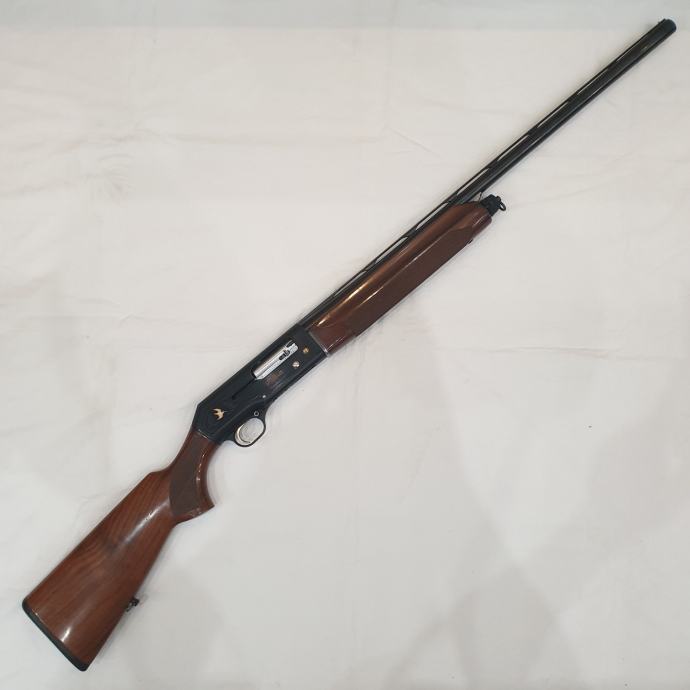 Beretta A304 Deluxe kalibar 12/70 ***RABLJENO***