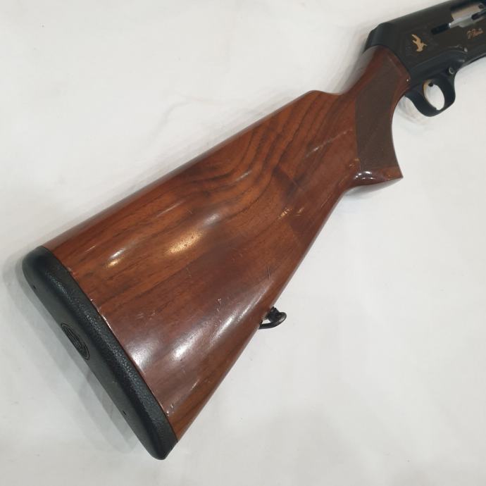 Beretta A304 Deluxe kalibar 12/70 ***RABLJENO***