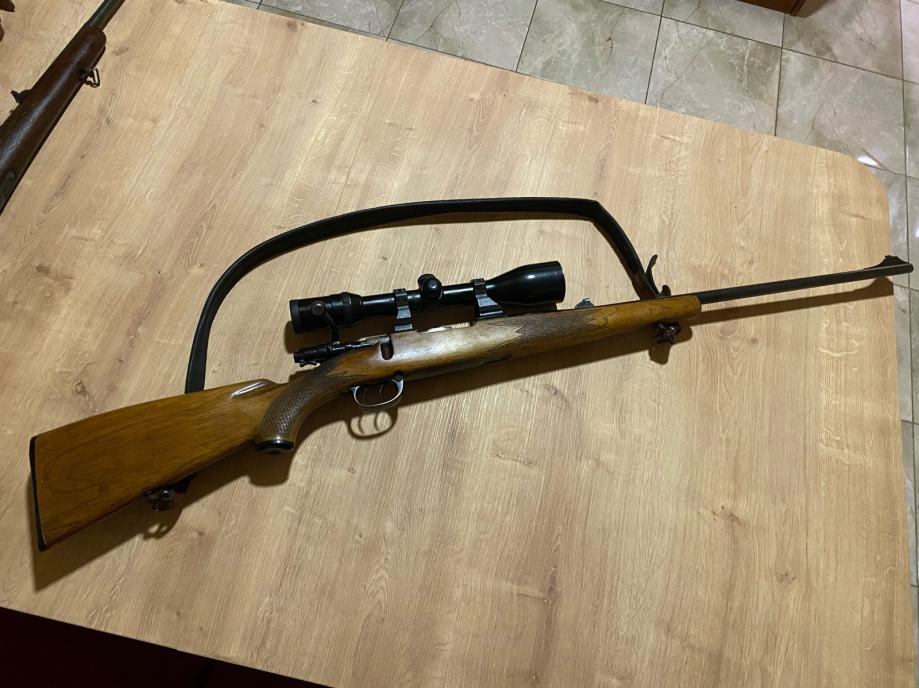 Crvena zastava cal.243