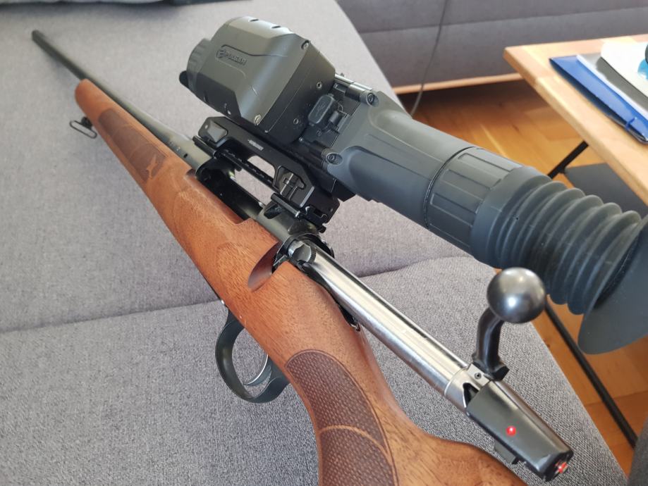 CZ 557 i Pulsar N450