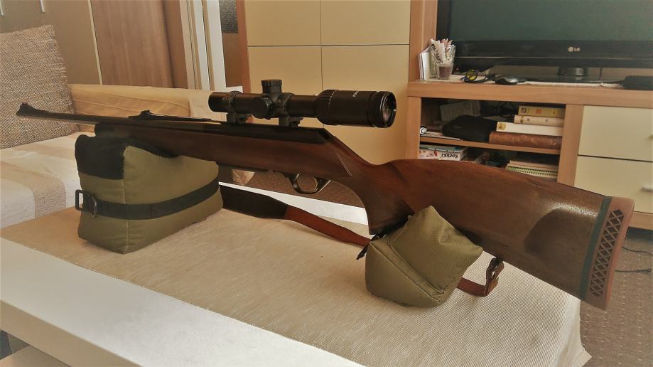 Karabin Browning ACERA 300 Win Mag repetirka