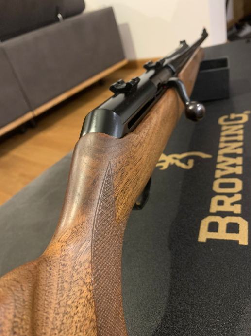 Karabin Browning ACERA 300 Win Mag repetirka